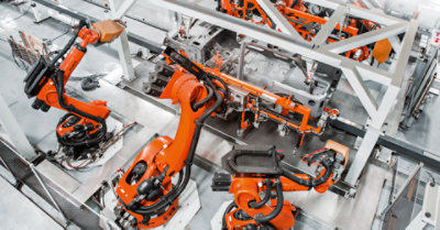 KUKA manages its robot fleets in real time with a software platform based on Azure IoT ...